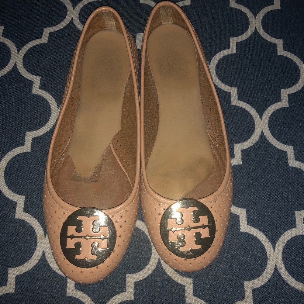 Tory Burch Tan Flats - Gem